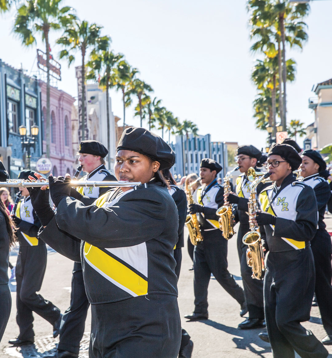 Universal STARS – Four Seasons Tours